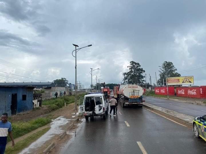 Four scorched as Zim tanker burns to ashes – Daily Nation